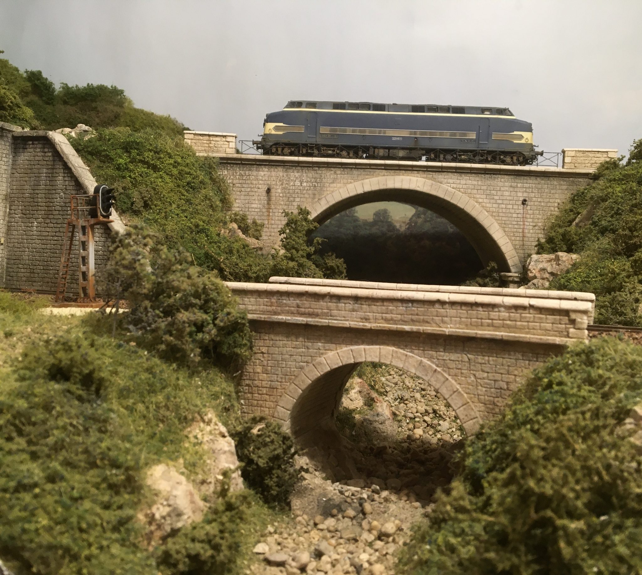 Le sous marin bleu , 060DB-10, SNCF, Mistral, Ref 23-03-G001, époque ...